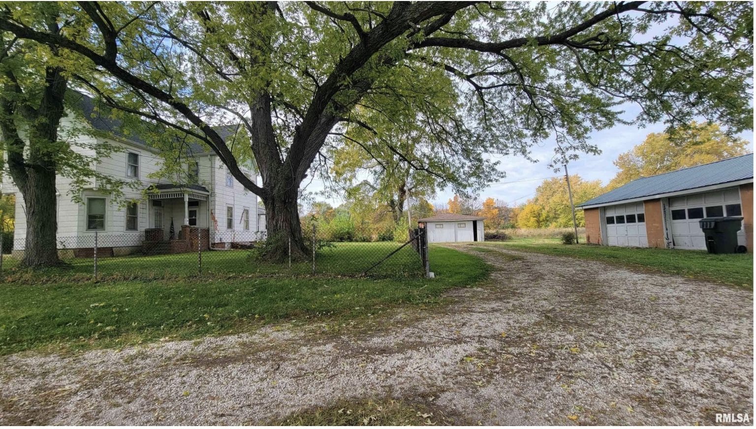 Circa 1899 Fixer Upper Farmhouse For Sale With Garages on 18 Beautiful ... Circa 1899 Fixer Upper Farmhouse For Sale With Garages on 18 Beautiful ...