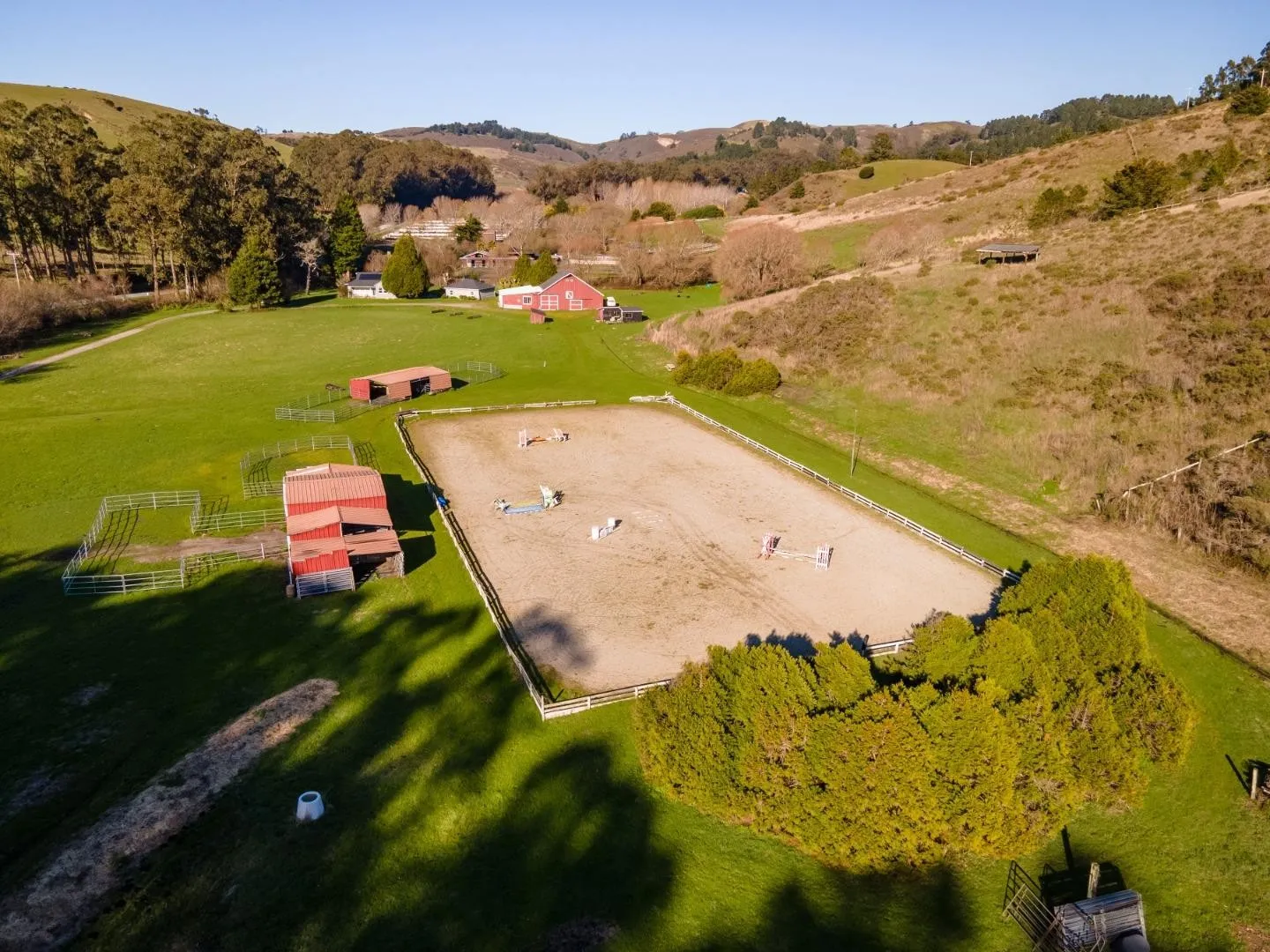 c.1925 California Farmhouse For Sale on 70.82 Acres $2.9M | Country ...