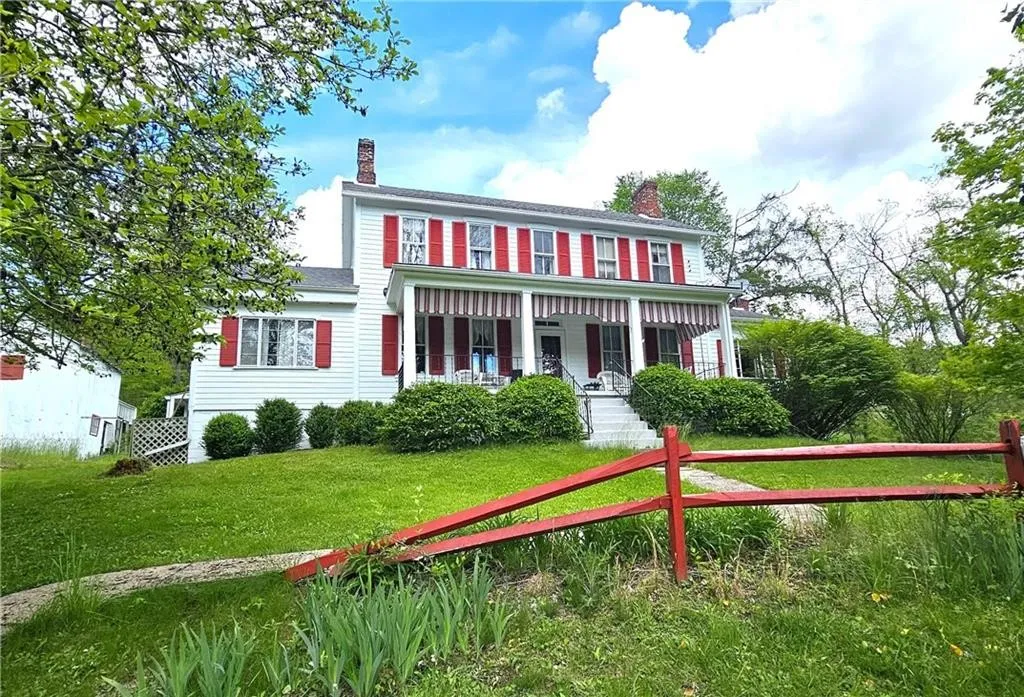 c.1875 Pennsylvania Farmhouse For Sale on 10.9 Acres Reduced to $450K ...
