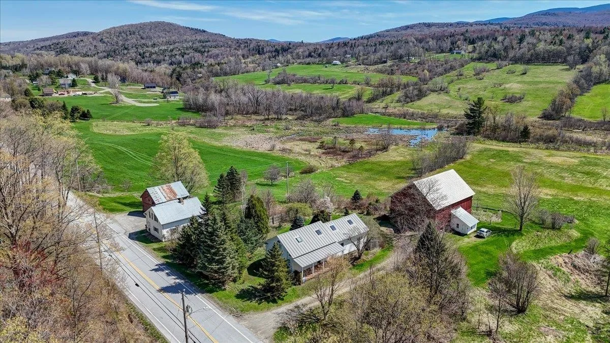 c.1850 Vermont Farmhouse For Sale on 11.5 Acres $329K | Country Life Dreams