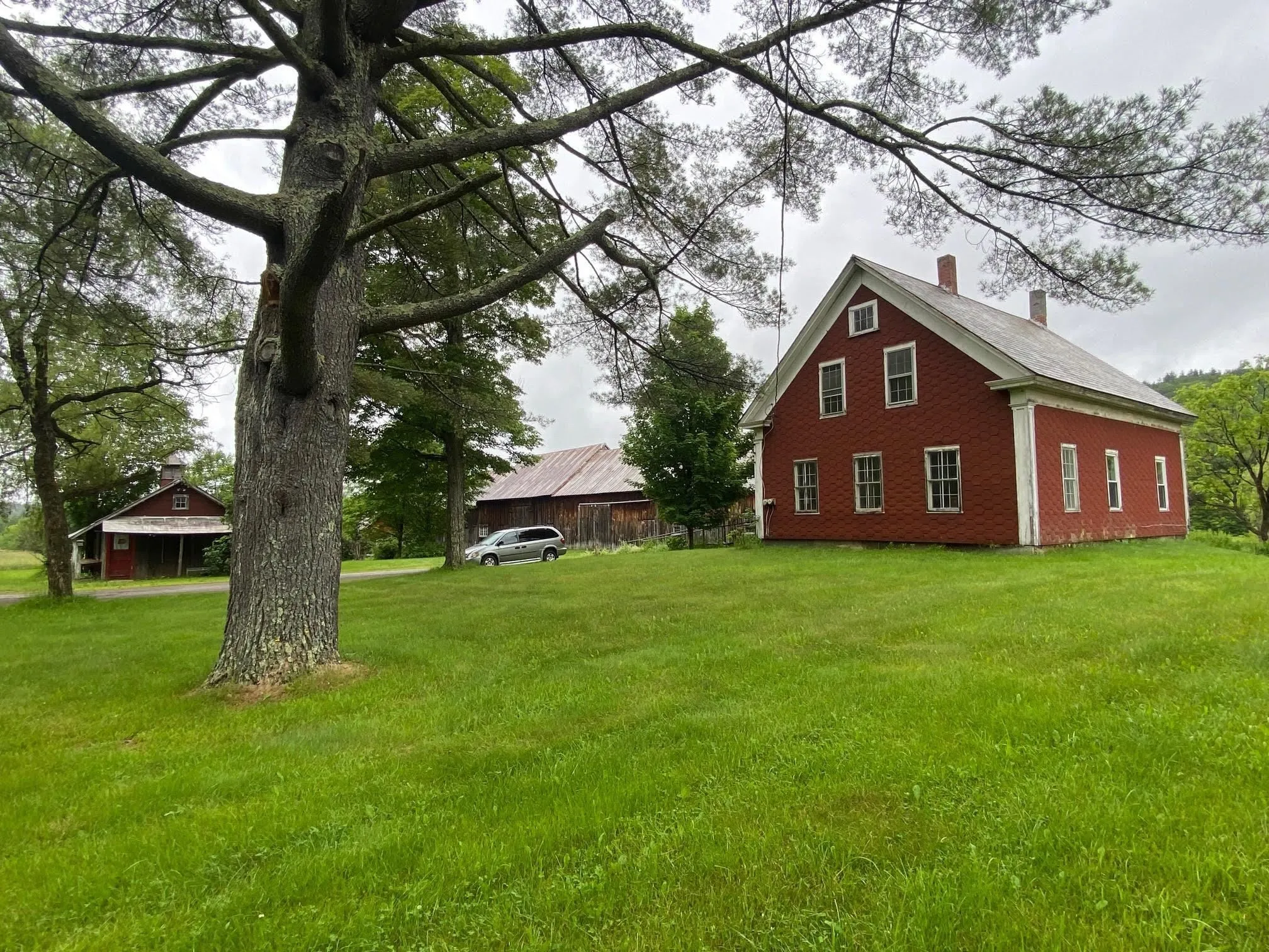 c.1830 Vermont Farmhouse For Sale on 34.9 Acres $595K - Country Life Dreams