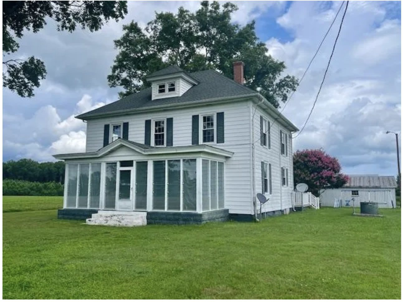 C.1918 Virginia Farmhouse For Sale on 3 Acres $289,000 | Country Life ...