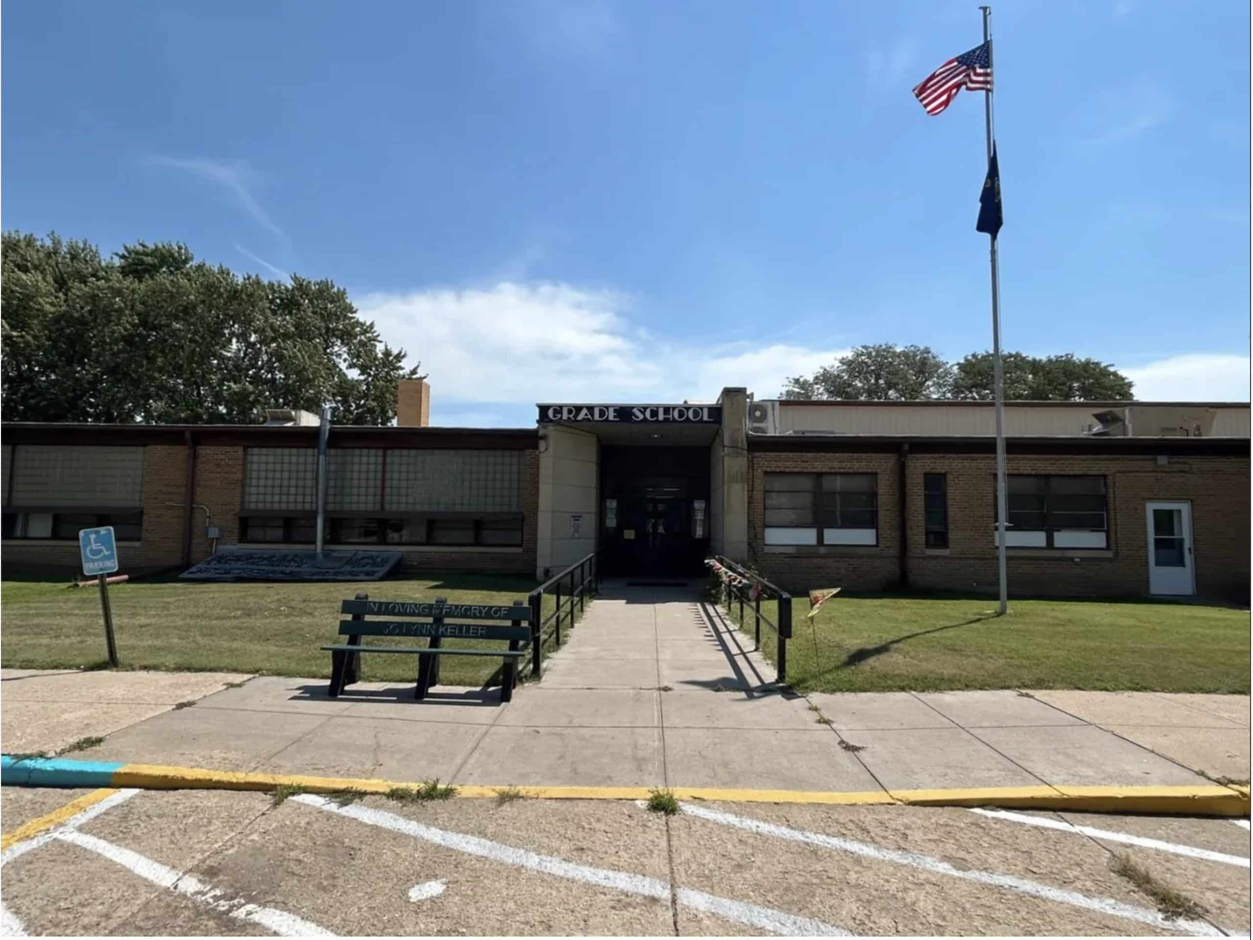 Built 1950 Stunning Kansas Elementary School For Sale on 2.5 Acres ...