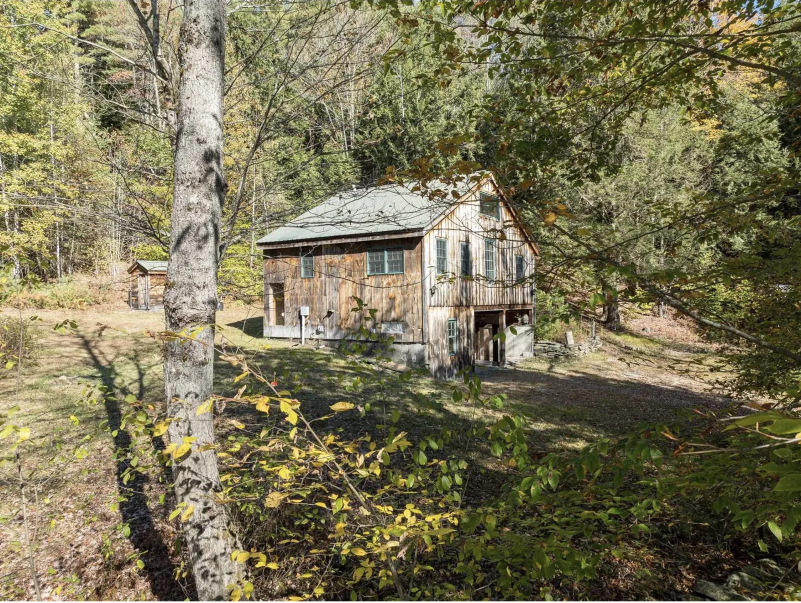 Built 1975 Vermont Country Home For Sale on 47 Acres $425,000 - Country ...